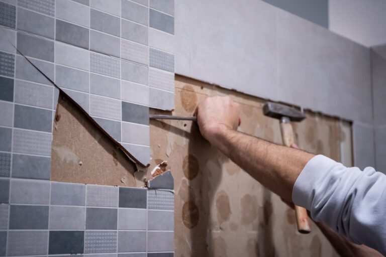 How to Remove Bathroom Tiles (in 5 Easy Steps) | Boro Bathrooms